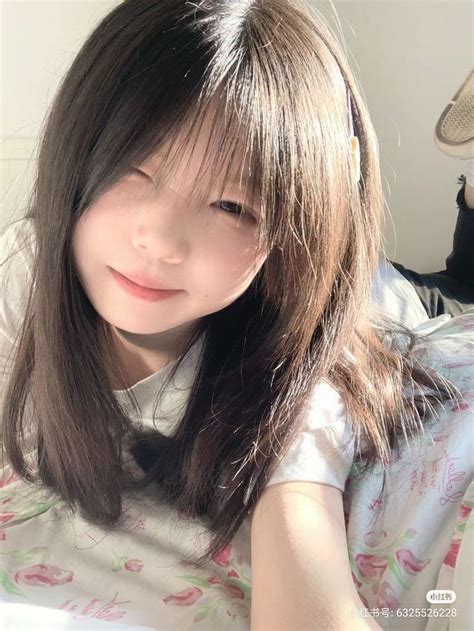 Пин от пользователя ไอวี่บี🐰 на доске พินโดยคุณ в 2025 г Идеи причесок Прически Стрижка