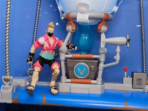 Sdcc 2023 Jazwares Call Of Duty Fortnite And Halo Figures The