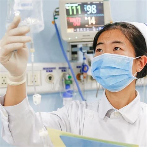 50家国家临床医学研究中心和12个国家医学中心，各有绝活！ 科技部 新浪新闻