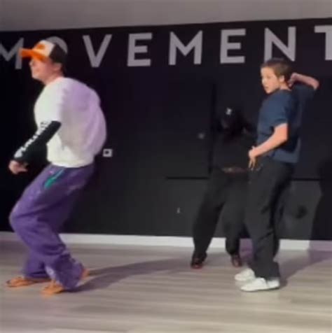 عکس پشت پرده زندگی حرفه ای دختر ۱۸ ساله آنجلینا جولی و برد پیت در