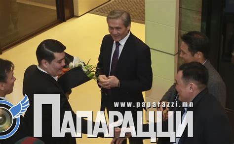 Ерөнхийлөгч асан Н Энхбаярын санаандгүй уулзалт