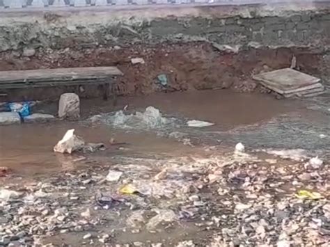 Development Work Underway In Meghraj Saw River Like Scenes On The Road As The Water Main