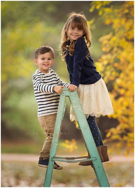 Sibling Poses Fall Fall Sibling Poses Passione Cosmetici