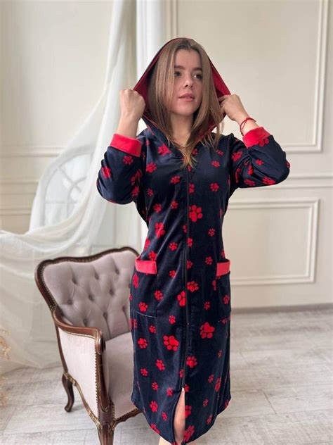 Велюровий халат із капюшоном на замку з довгим рукавом Чорний L Xl Velur007 4 1028246