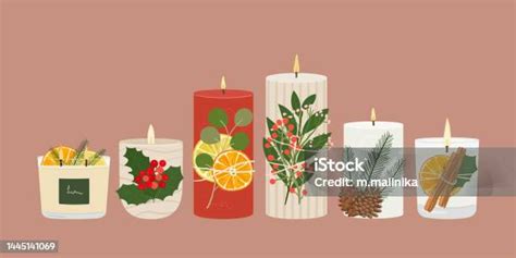 크리스마스 향이 나는 콩 말린 오렌지 계피 겨울 녹지 유리 열매 용기가 들어간 파라핀 왁스 양초 세트 아로마 캔들 컬렉션 제로 웨이스트 에코 선물 손으로 그린 벡터 겨울에