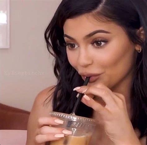 Kylie Jenner Funny And And I Oop Image 7804374 On