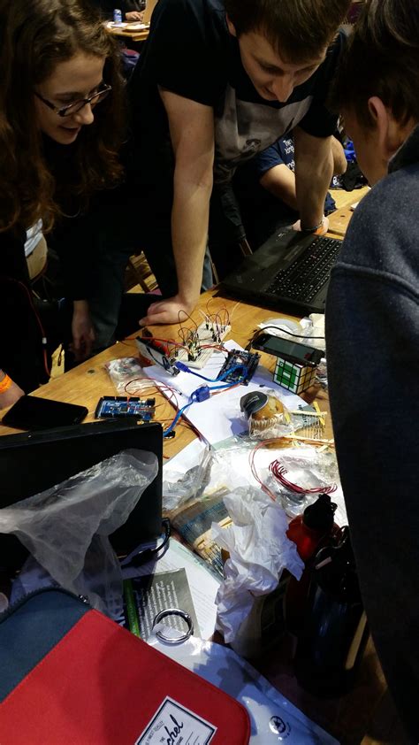 What I Learnt From Going To A Hackathon As A Programmer For The First