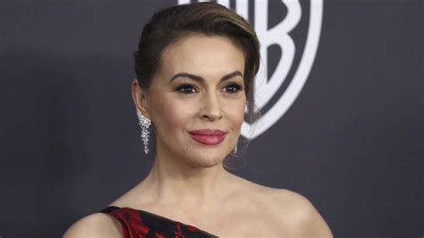 Movies Starring Alyssa Milano Returns In Netflix Thriller Series