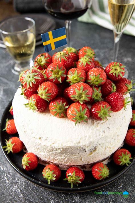 Swedish Midsummer Cake Recipe Midsommartårta Swedish Recipes