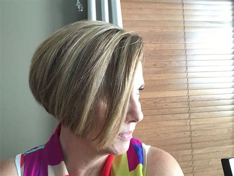 30 Layered Bob Haircuts For 2023 Asymmetrical Side Part Bob Artofit