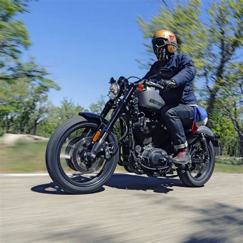 Review The New Harley Davidson Roadster Artofit