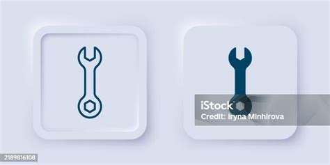 채워지고 윤곽선이 렌치 스패너 아이콘 회색 배경에 고립되어 있습니다 스패너 수리 도구 서비스 툴 기호입니다 사각형 버튼 벡터 가득 찬에 대한 스톡 벡터 아트 및 기타 이미지
