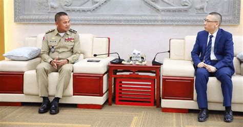 ឯកឧត្តម ឧត្តមសេនីយ៍ ឯក ស ថេត អគ្គស្នងការរង និងជាស្នងការនគរបាលរាជធានីភ្នំពេញ អនុញ្ញាត