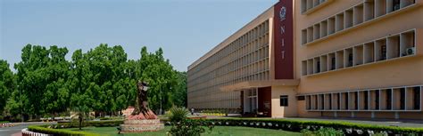 Nit Trichy Wallpapers Top Free Nit Trichy Backgrounds Wallpaperaccess