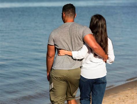 Dating And Sex Indian Singles Defying The Existing Quo Indiawest