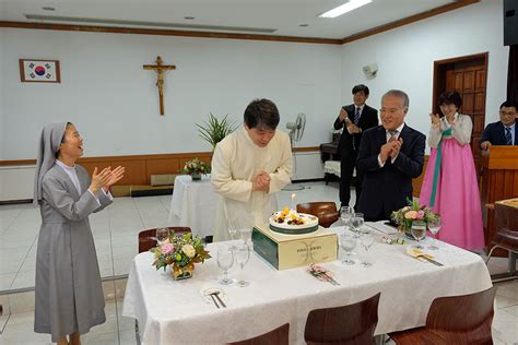 전제덕 바오로 주임신부님 영명축일 축하미사 행사 사진 우이성당
