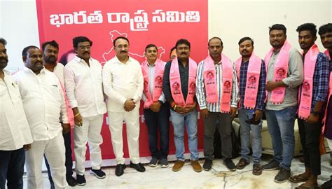 ఏపీలో బీఆర్ఎస్ పార్టీకి విశేష స్పందన తోట చంద్రశేఖర్