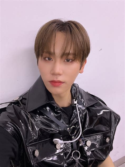 Dkbofficial On Twitter μ€λλ λ κ³ λ§μμ© Bb βπ₯ Gk μ§μΌμ΄ λ€ν¬λΉ Dkb Dkbofficial On Twitter μ€λλ λ κ³ λ§μμ© Bb βπ₯ Gk μ§μΌμ΄ λ€ν¬λΉ Dkb