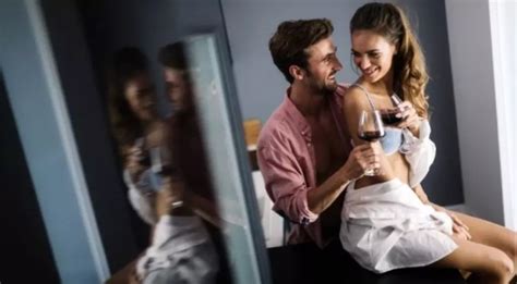 Gairah Makin Melejit Ini Manfaat Mirror Sex Yang Mudah Bikin Orgasme