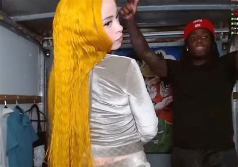Ice Spice Twerks For Her ‘freestyle On Stream With Kai Cenat Stop