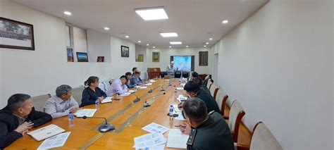 Хөдөлмөрийн аюулгүй байдал эрүүл ахуйн асуудал хариуцсан ажилтнуудыг чадавхжуулах сургалт