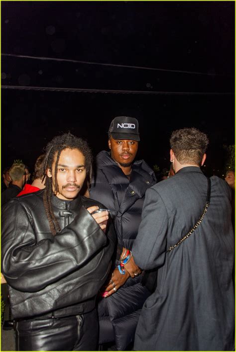 Kiernan Shipka Gavin Leatherwood Attend Vas J Morgan And Michael Braun S Valentine S Party At