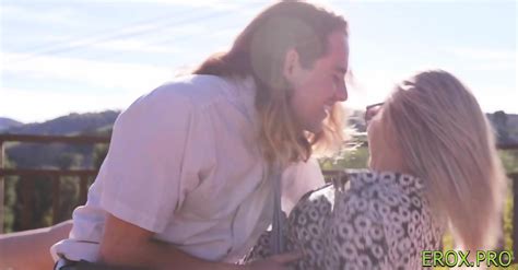 Worshipped Woman Bangs Eporner