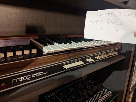 Wts Wtt Moog Satellite Rsynths4sale