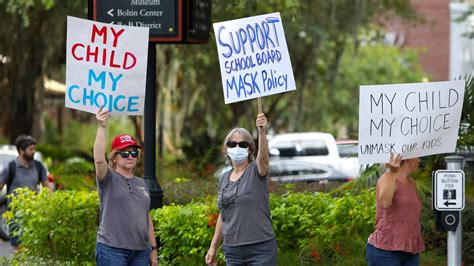 Alachua County Schools Covid 19 Mask Mandate Greeted By Protests