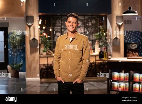 Best In Dough Wells Adams Best In Dough Season 1 Ep 101 Aired
