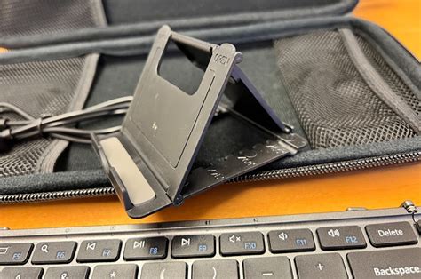 Protoarc Xkm01 Tri Fold Bluetooth Keyboard And Mouse Combo Review The Gadgeteer