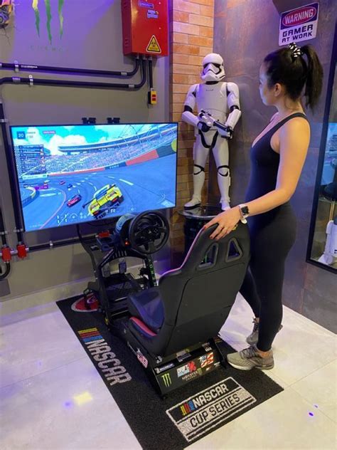 Craft The Ultimate Gaming Oasis 11 Tips For Your Living Room PC Setup Video Game Rooms Pc