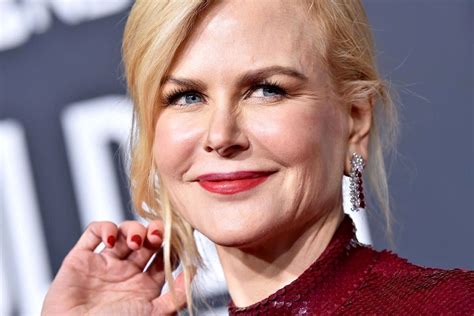 عکس نیکول کیدمن به همراه دو دخترش در یک فشن شو حضور یافت