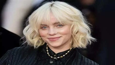 American Singer Billie Eilish Opens About Her Sexuality Says “i Am
