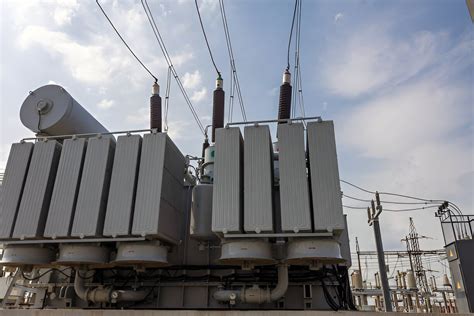 What Is The Difference Between A Power Transformer And A Voltage