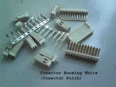 Mikrokontroler Atmel MCS51 Dan ATMega AVR Jenis Konektor Dan Koponen