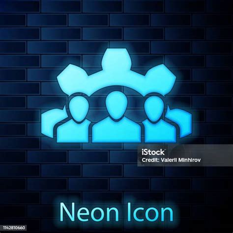 빛나는 네온 프로젝트 팀 기본 아이콘 벽돌 벽 배경에 고립 비즈니스 분석 및 계획 컨설팅 팀 작업 프로젝트 관리 개발자 벡터