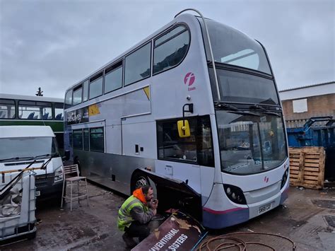 Sn58 Cgf First Essex 33555 Reg Sn58 Cgf Now Repanelled Re Flickr