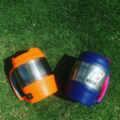 Nicky Stuff Viernes De Salir Acompañado A Modelo Bubba Keg De 52oz