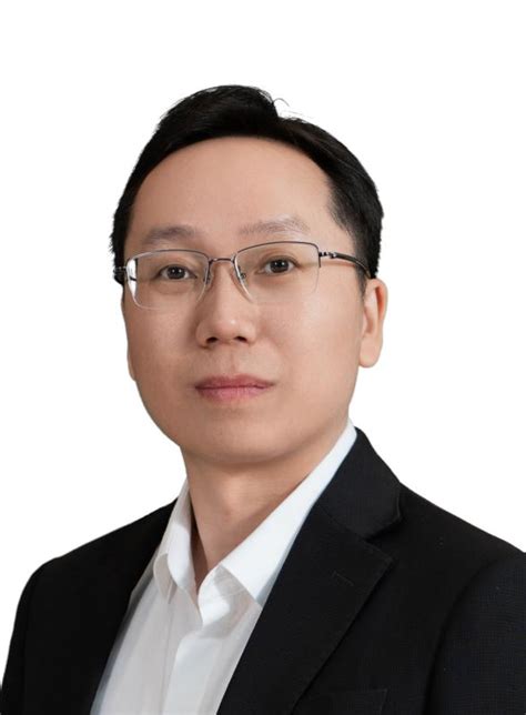 交大电院陈海波教授受邀担任国际会议EuroSys 2025程序委员会共同主席 交大要闻 上海交通大学新闻学术网