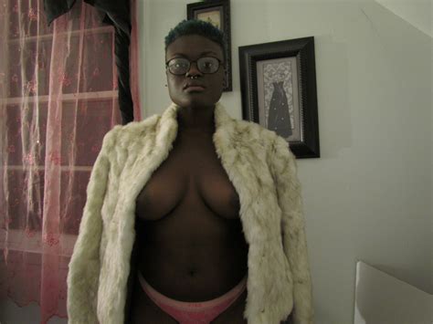 Freaky Geek Vol ShesFreaky