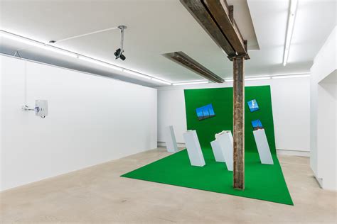 Noa Gur At Nir Altman Art Viewer