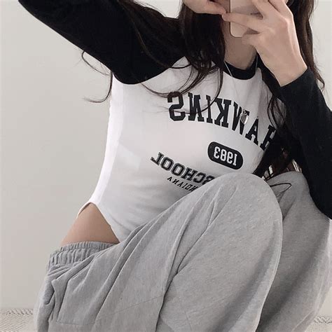 골반강조몸매보정 라운드 밑단 나그랑 언발 글램 긴팔 골반강조 티셔츠 댄서룩추천 에이블리