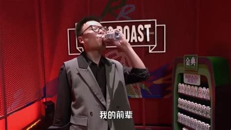 离婚后首个春节，程璐独自躲在后台猛灌两坛醋：思文我好想你。【脱口秀大会第四季】 Youtube