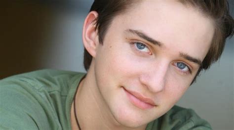 Sweety High Michael Campion