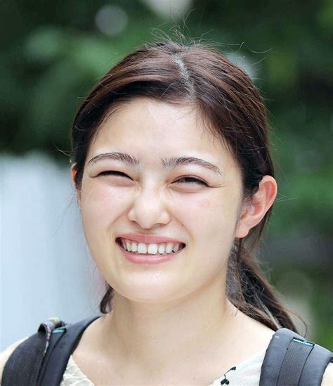 井上咲楽、畠中悠との破局理由の一端明かす「いろんなものがあったんですけど、一個はスカーフの強要」 スポーツ報知