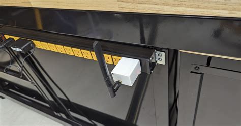 Esp32 Enclosure With Ac Usb Power Par Luma Téléchargez Gratuitement