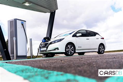 ပြည်တွင်းမှာ Ev ယာဉ်အမျိုးမျိုးအစီးရေ ၅၃၀၀ ကျော် မှတ်ပုံတင်ထား Carsdb