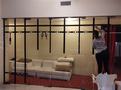 Sex De Jose Mar A Muscari La Pecera En Teatro Melos On Behance