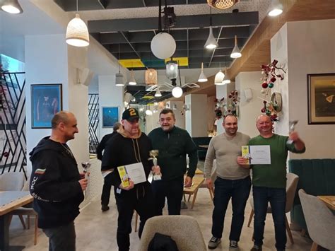 Тодор Михайлов е победител в благотворителния турнир по табла в памет на Валери Матеев